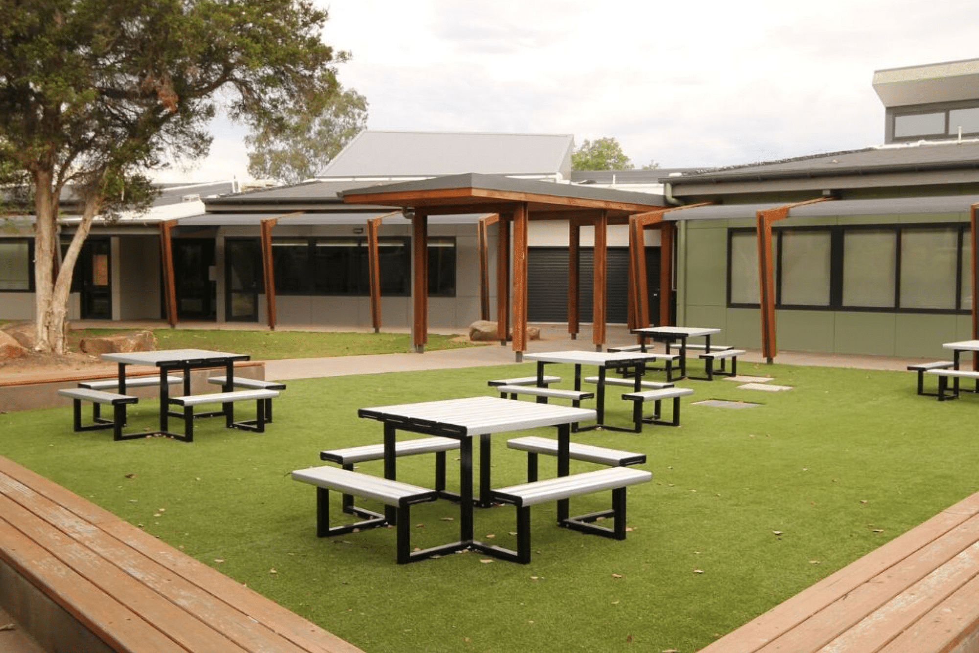 Compact Park Setting | SeatsPlus | SeatsPlus