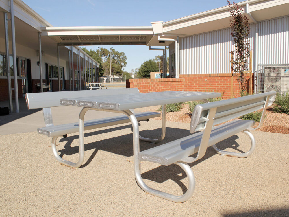 Aluminium Outdoor Street & Park Furniture Supplier Australia
