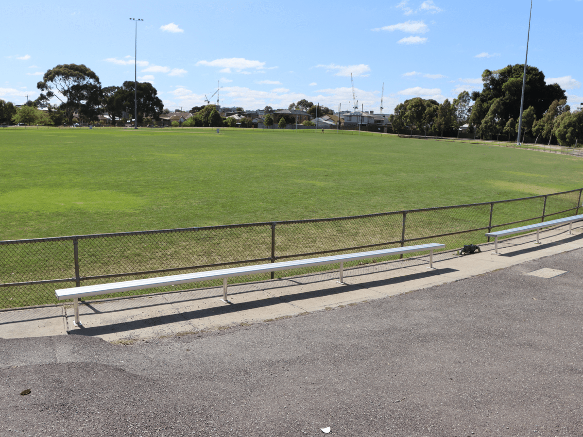 A G Gillion Oval