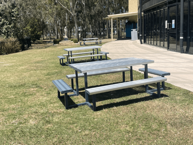 Mueller College, Rothwell